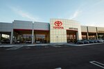 Toyota of North Miami (Florida, Miami-Dade County, Golden Glades), oto kaporta  Florida Eyaleti'nden