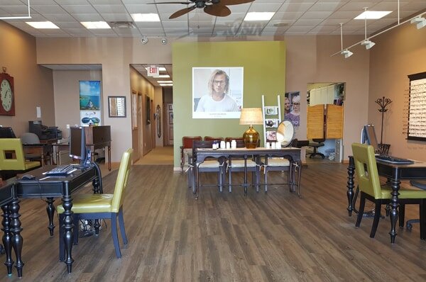 Optik Rosin Eyecare - Dekalb, İllinois, foto