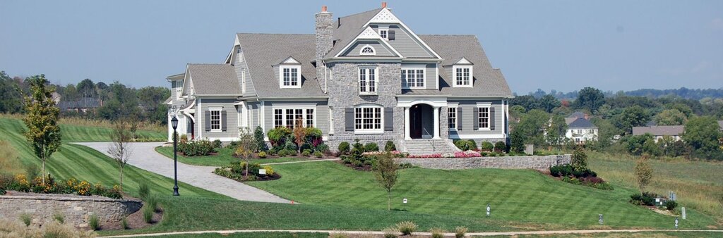 Bahçe ekipmanları ve teknolojileri Volunteer Lawn Care, Knoxville, foto