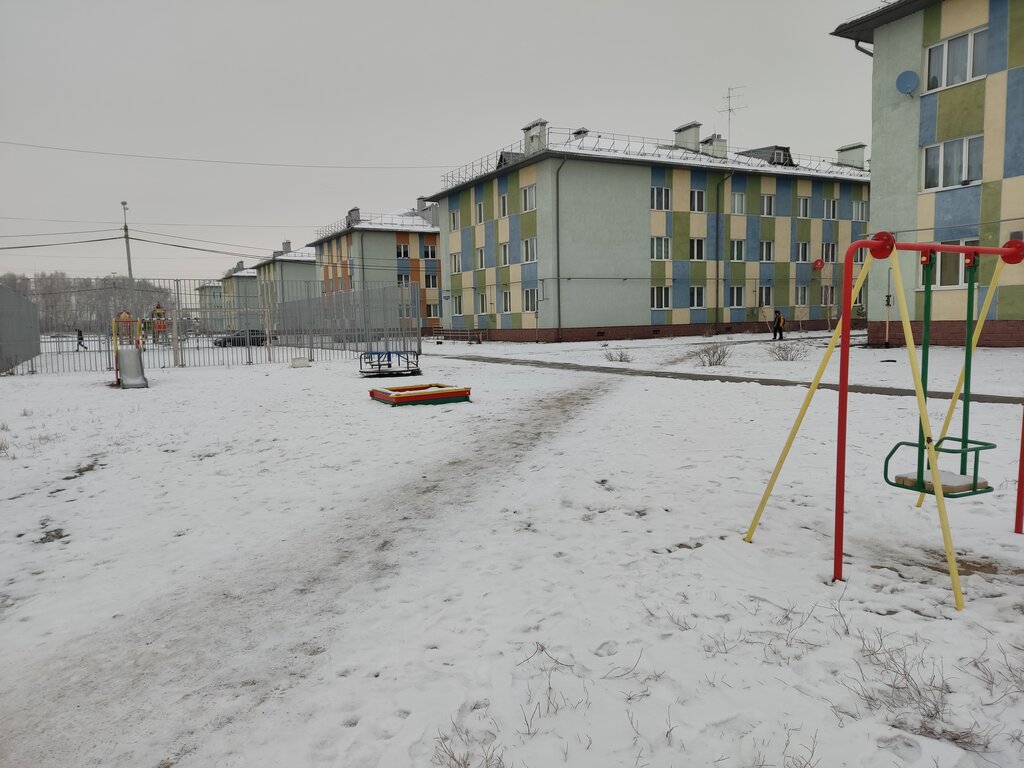 Oyun alanı Playground, Omsk, foto