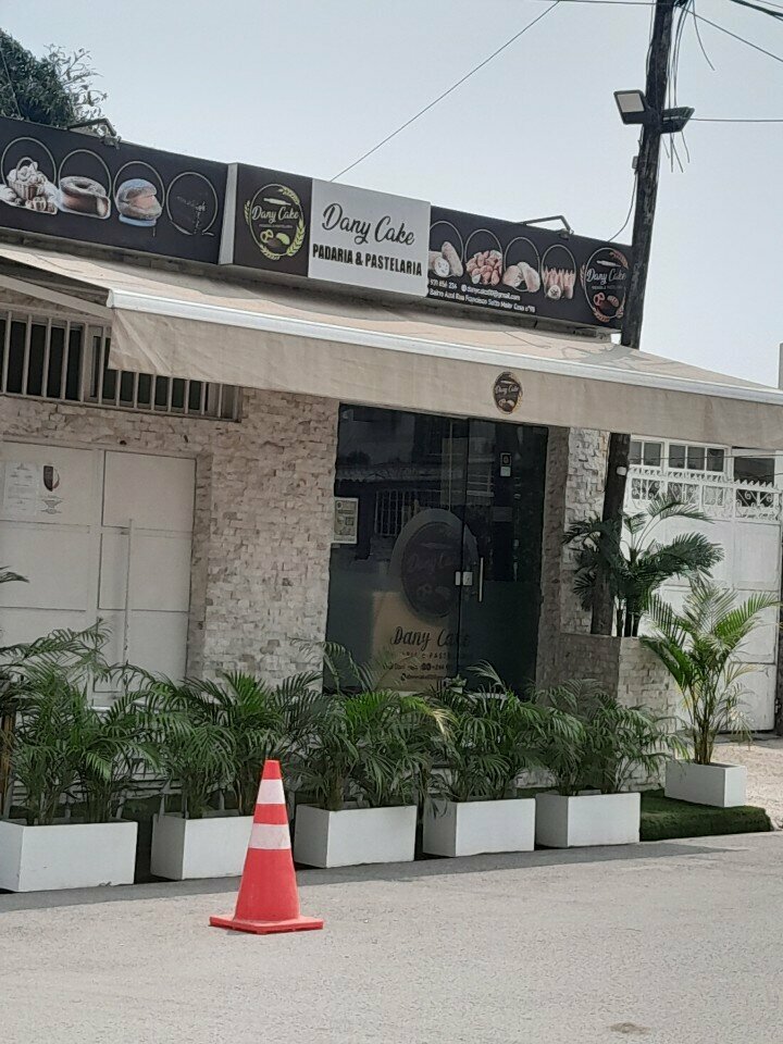 Ekmek fırını Dany Cake padaria e pastelaria, Loanda, foto