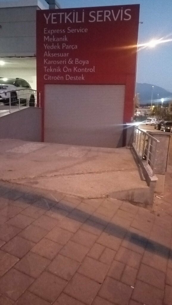 Otomobil servisi Yetkili Servis, Fethiye, foto