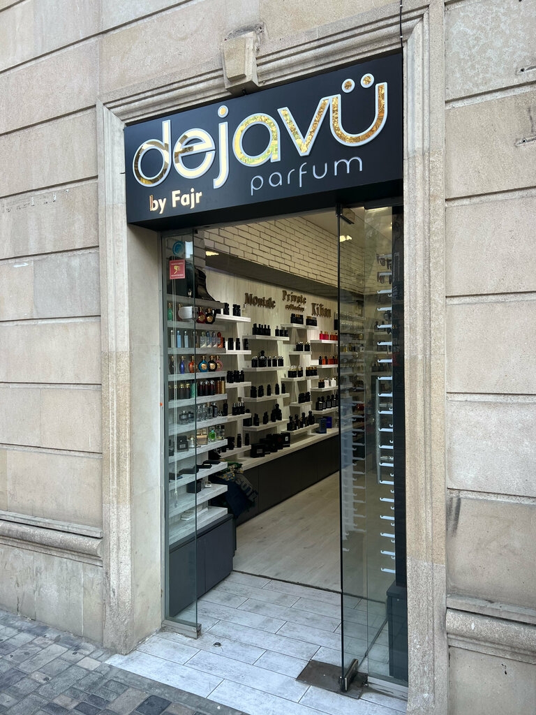 Kozmetik ve parfümeri mağazaları Fajr Perfume Boutique, Bakü, foto