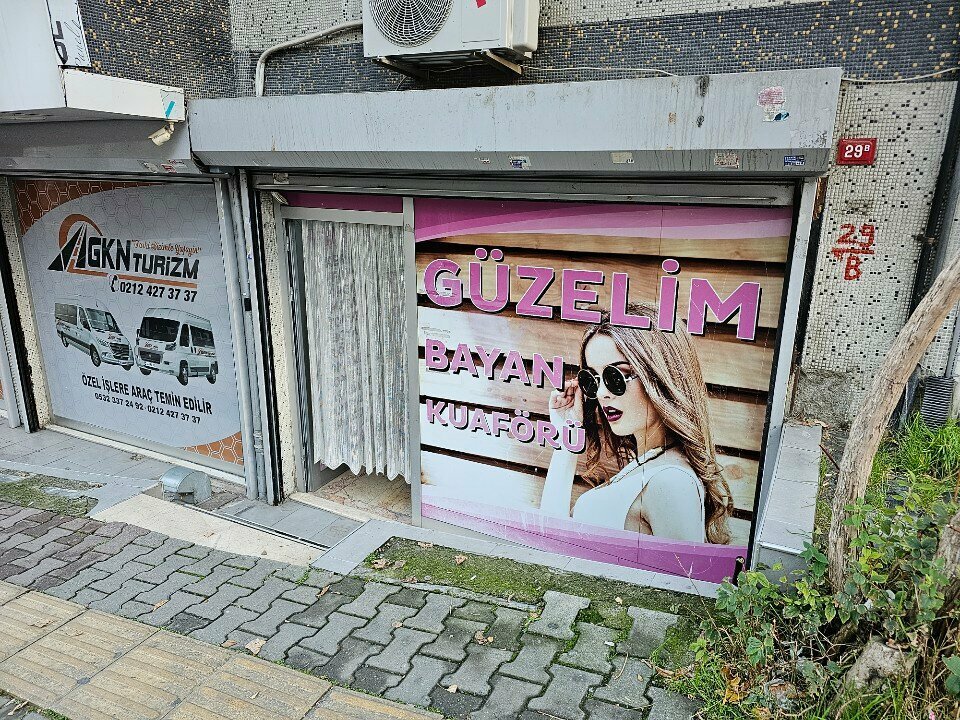 Kuaförler Güzelim Bayan Kuaförü, İstanbul, foto