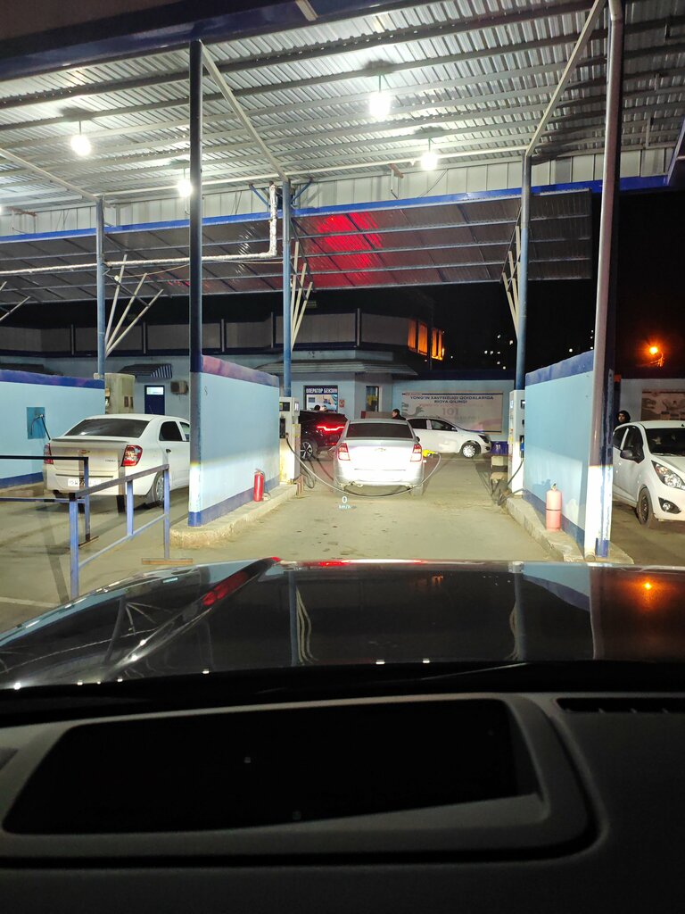 Benzin istasyonu Methane & Gasoline, Nukus, foto