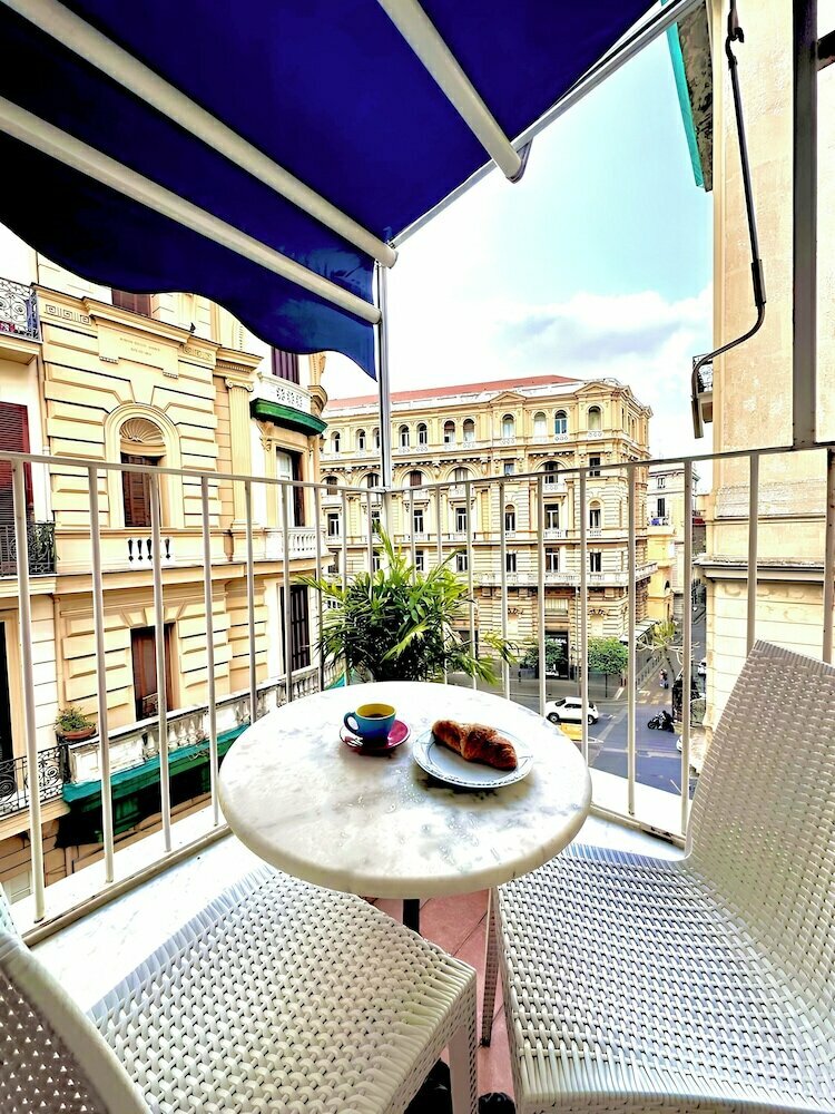 Otel B&b Quattro Palazzi Napoli, Napoli, foto