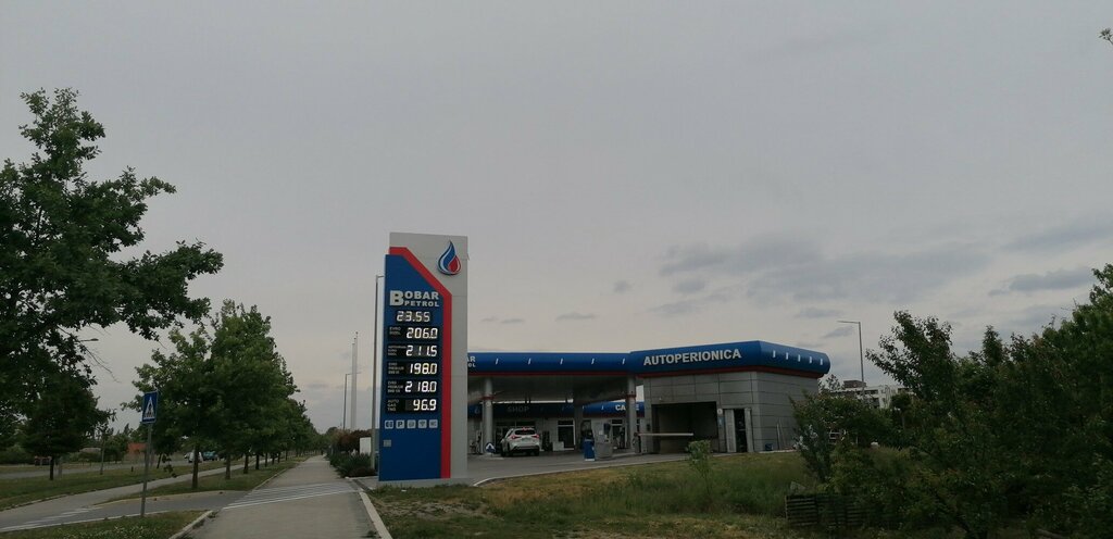 Benzin istasyonu Bobar Petrol, Novi Sad, foto