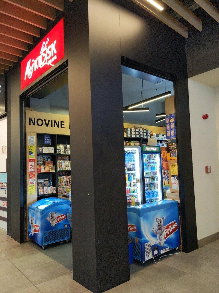 Gazete bayi Moj Kiosk, Belgrad, foto