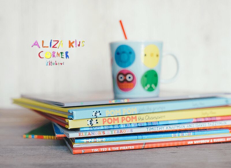 Okul kitap ve gereçleri Aliza Kids Corner Kitabevi, İstanbul, foto