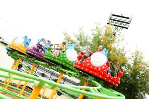 Polyana skazok (Kirov, Aleksandrovskiy sad), lunapark  Kirov'dan