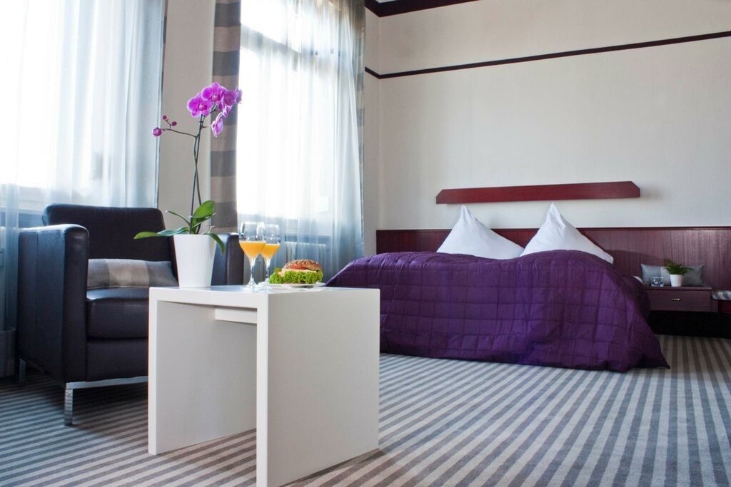 Otel Hotel Neuer Karlshof, Baden‑Baden, foto