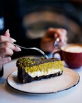 The Middle Coffee -Meydanpark (Trabzon, Ortahisar, İskenderpaşa Mah., Atatürk Meydanı, 4C), kahve dükkanı  Ortahisar'dan