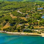 Efes Prenses Kulüp (Bayraklıdede Mah., Kamıcak Mevkii, No:10, Kuşadası, Aydın), gece kulüpleri  Selçuk'tan