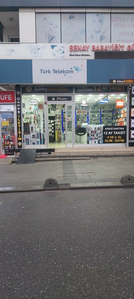 Cep telefonu ve aksesuarları satış mağazaları Güneş Iletişim, İstanbul, foto