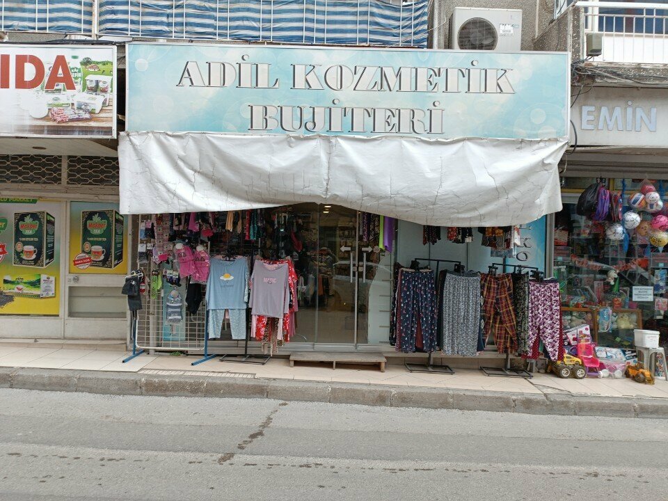 Bijuteriler Adil Bijuteri, İzmir, foto