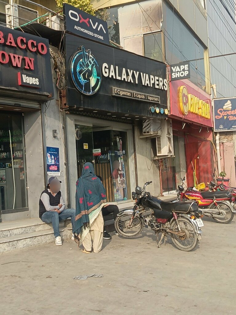 Elektronik sigara satış noktaları Galaxy Vapers, Lahor, foto
