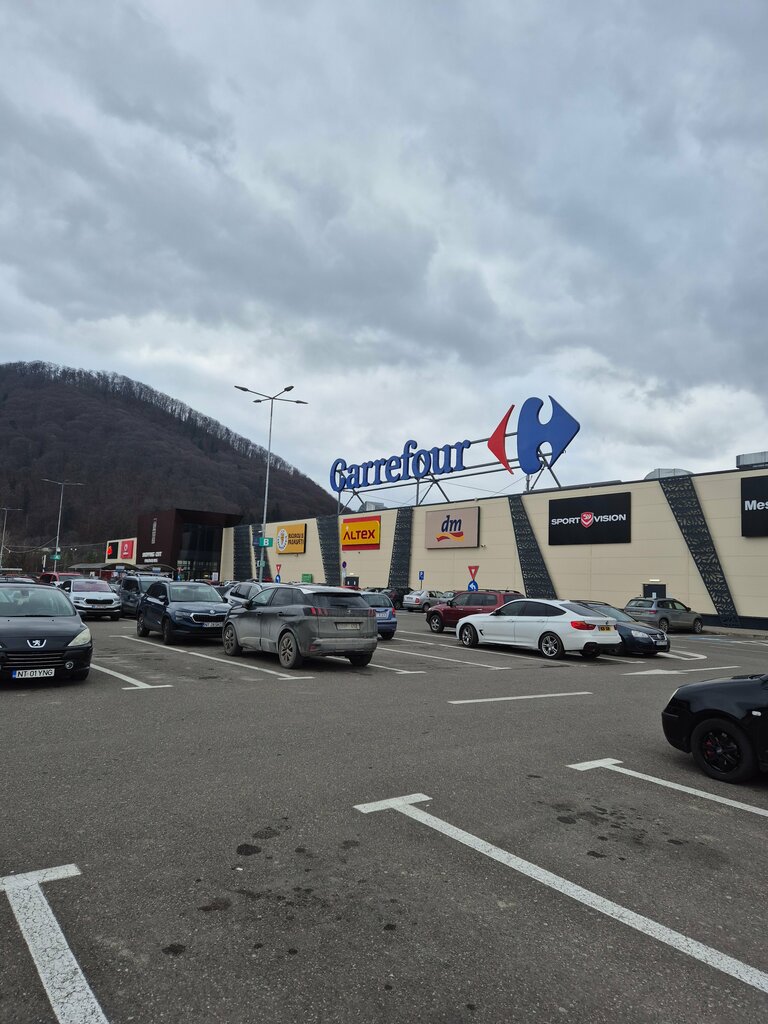 Alışveriş merkezleri Shopping City Piatra Neamț, Piatra Neamt, foto