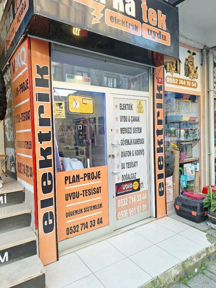 Elektrik ürünleri Marka Tek, İstanbul, foto