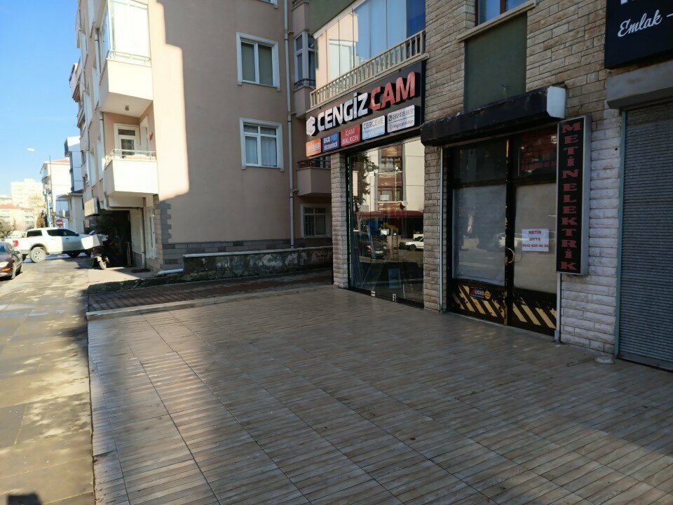 Elektrik ve benzinle çalışan aletler Metin Elektrik, Ankara, foto