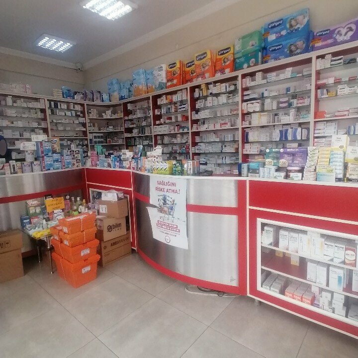Eczaneler Esma Aktürk Eczanesi, Konya, foto