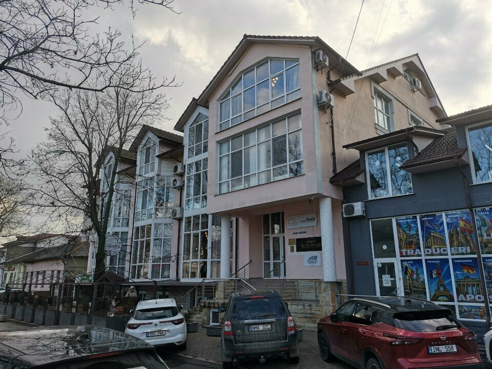 Noterler Notar Sorelia Sova, Kişinev, foto