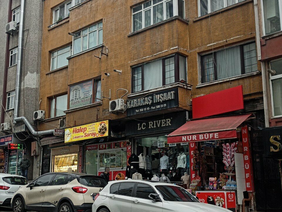 Giyim mağazası LC River, İstanbul, foto