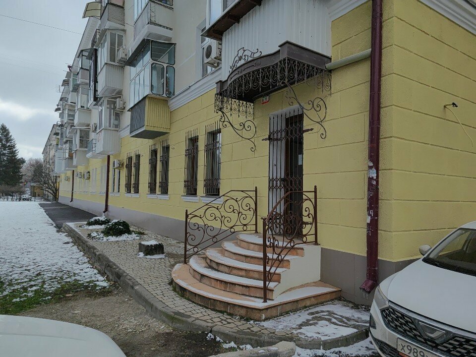 Perde ve korniş üreticileri Dom s traditsiyami, Krasnodar, foto