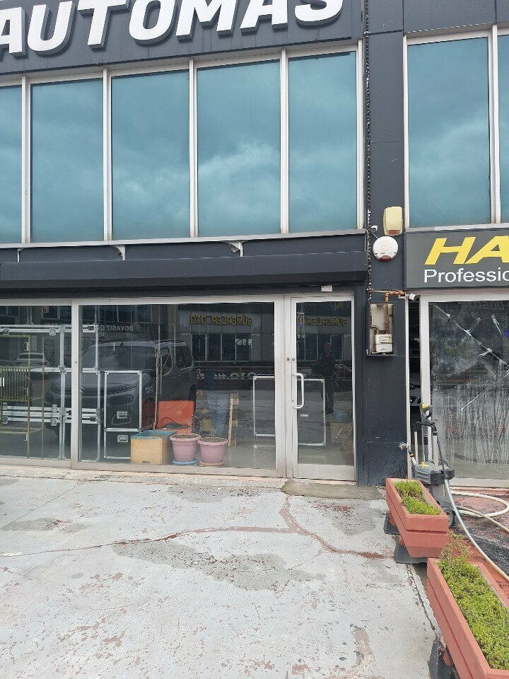 Otomobil satış galerileri Automas, İstanbul, foto