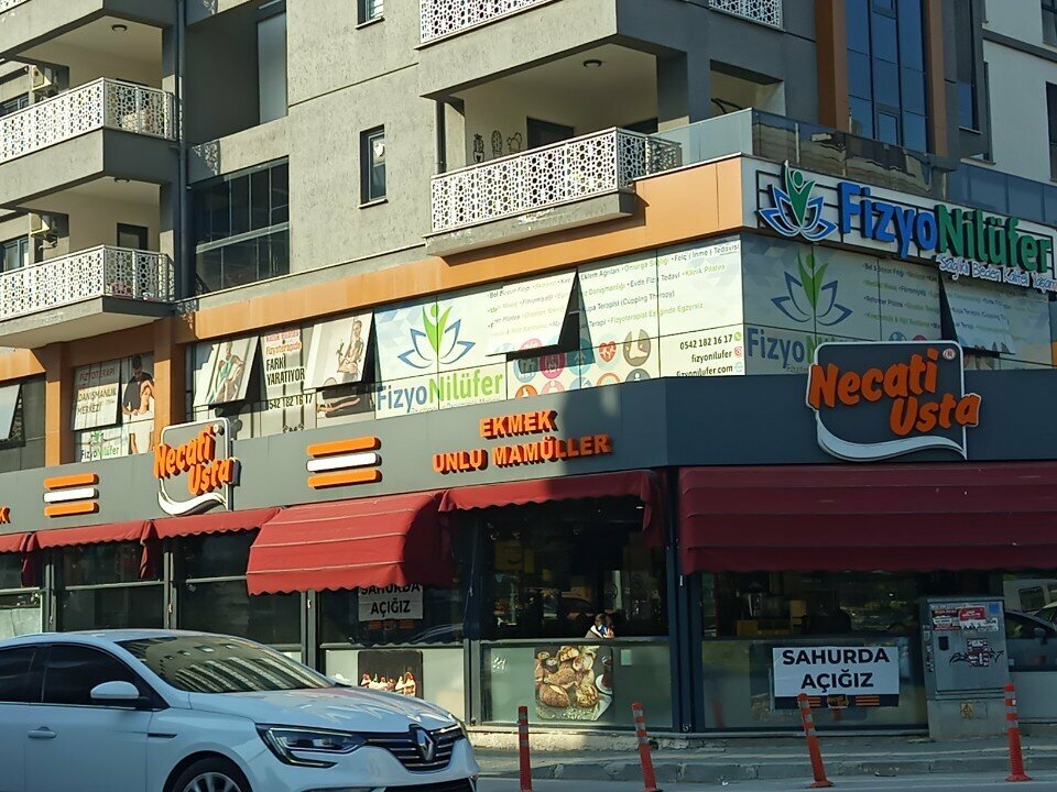 Tıp merkezleri ve klinikler Fizyonilüfer, Bursa, foto