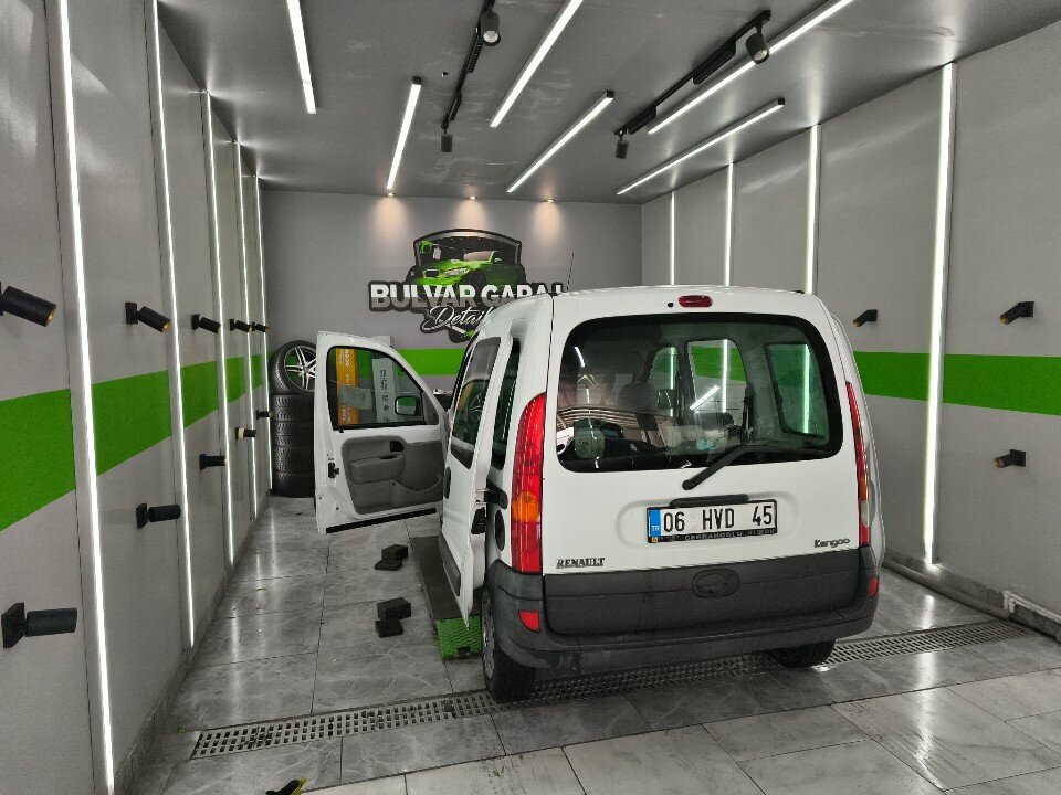 Oto yıkama Bulvar Garaj Detailing, Ankara, foto