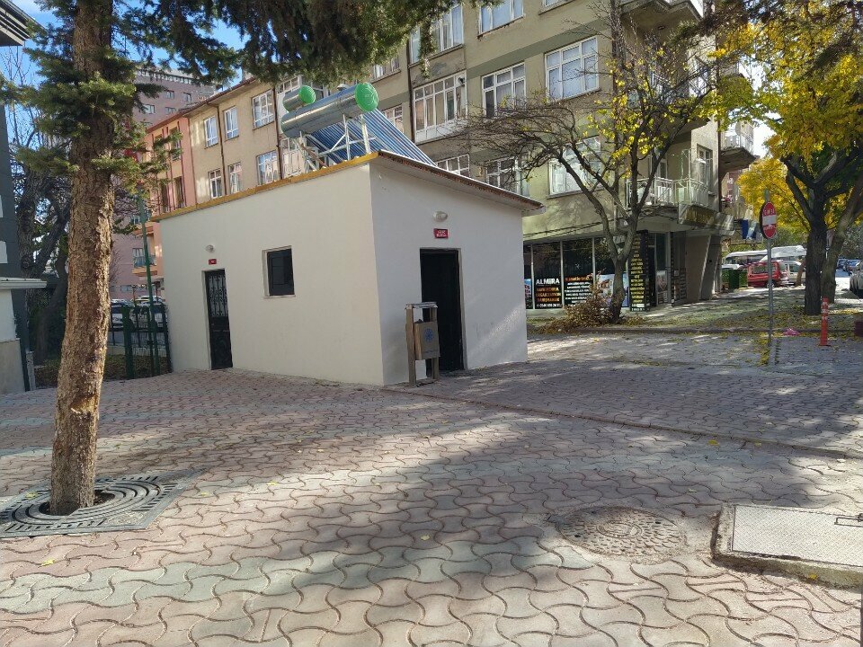 Tuvalet Hacıoğlu Cami Tuvaleti, Konya, foto