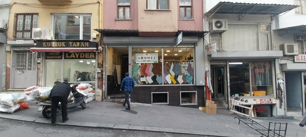 Ayakkabı malzemeleri Sönmez Suni Deri, İstanbul, foto