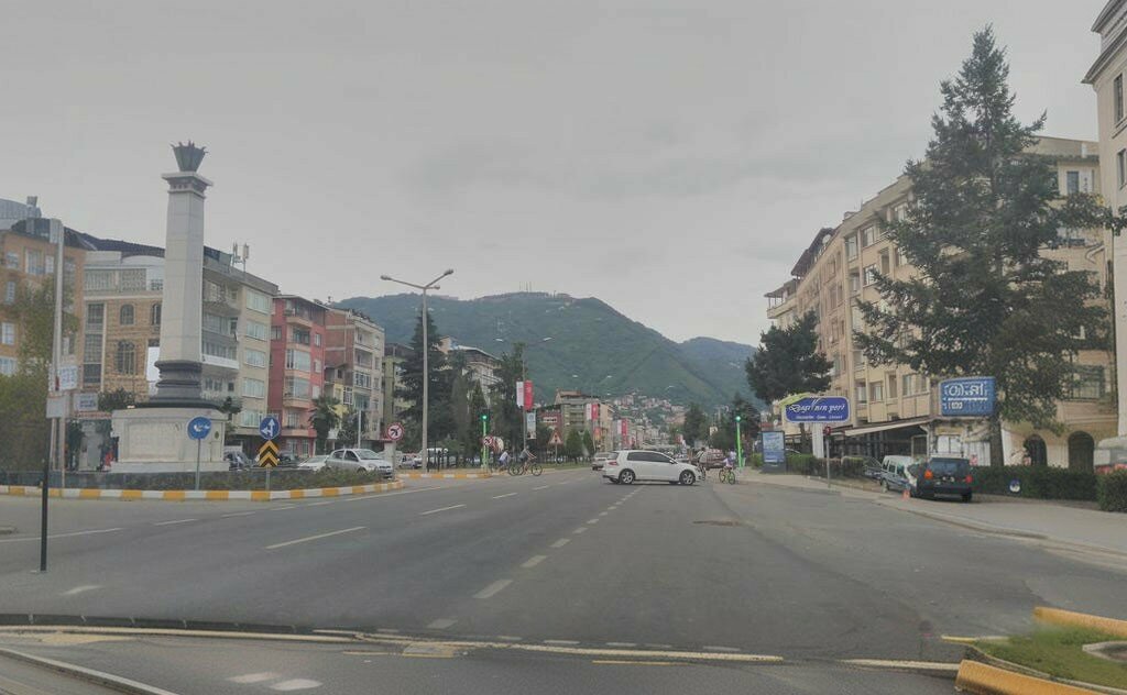 Market Gündoğdu Market, Altınordu, foto