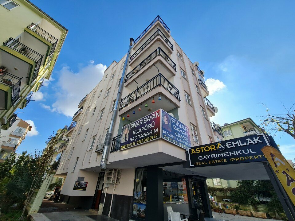 Kuaförler Pınar Bayan Kuaförü, Antalya, foto