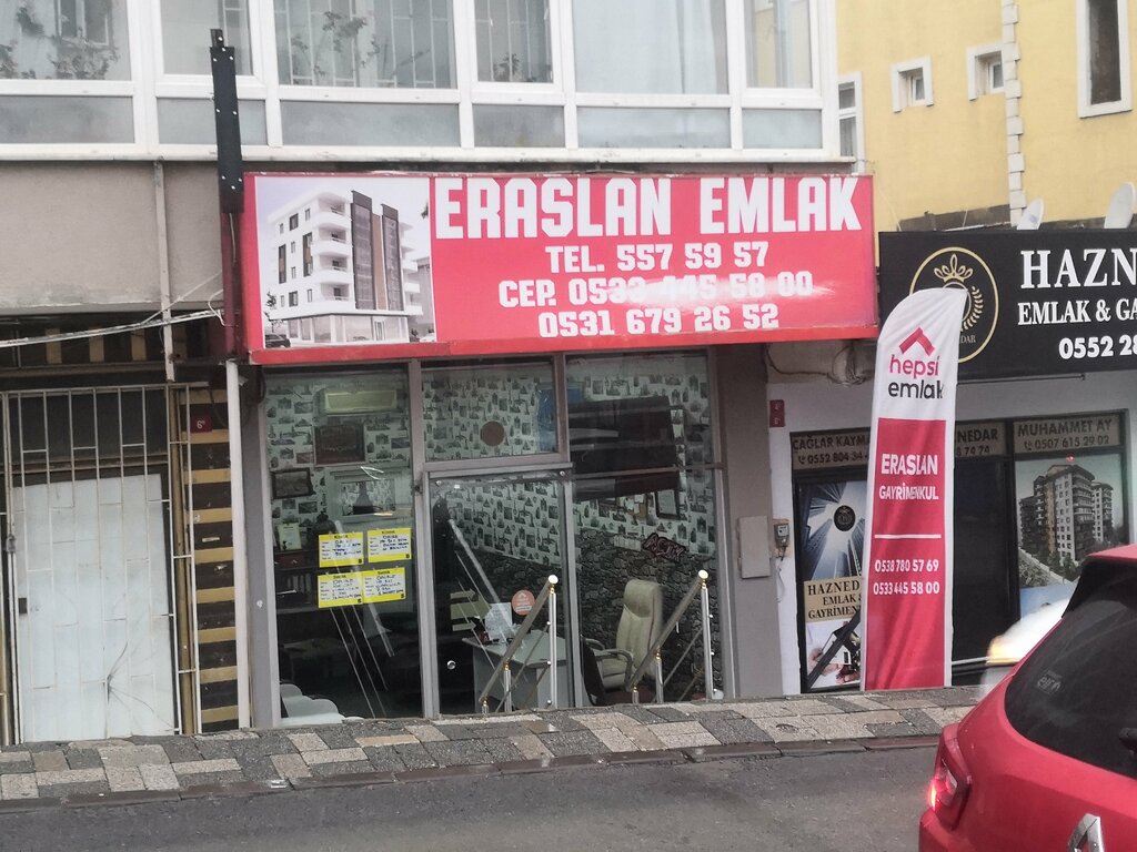 Emlak ofisi Eraslan Emlak, İstanbul, foto