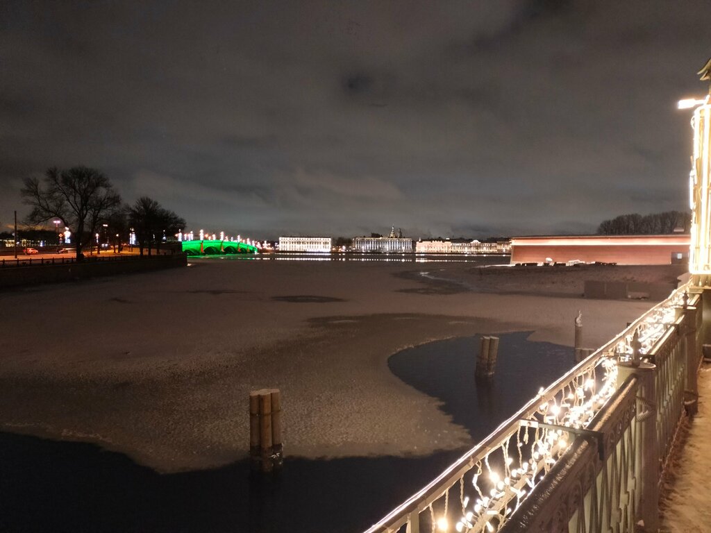 Turistik yerler Waterphone, Saint‑Petersburg, foto
