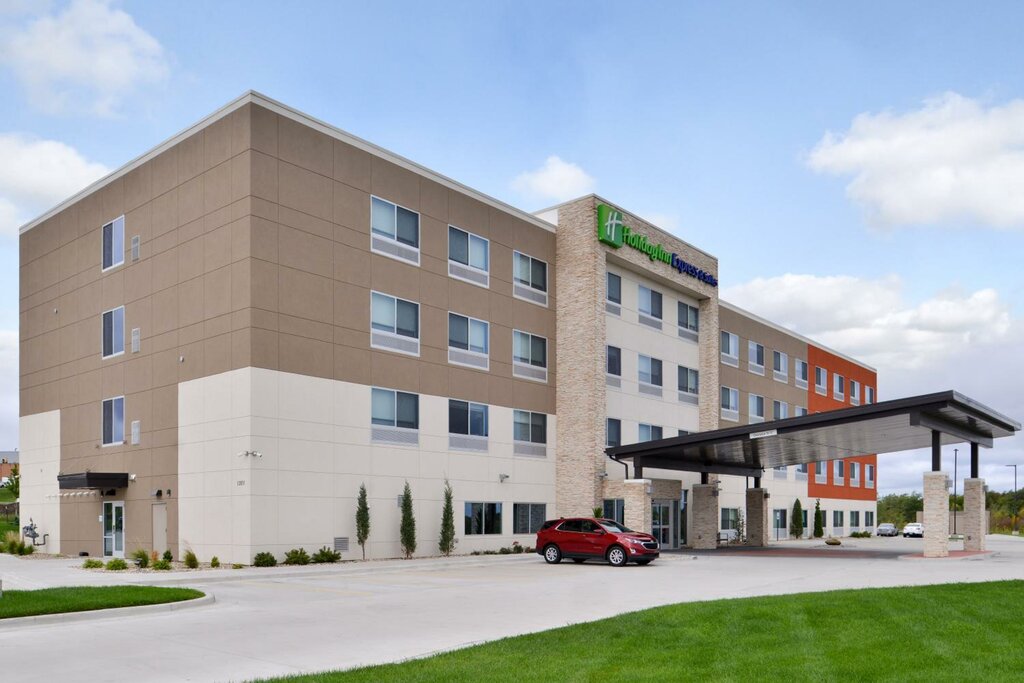 Otel Holiday Inn Express & Suites Kansas City - Lee's Summit, Missouri Eyaleti, foto