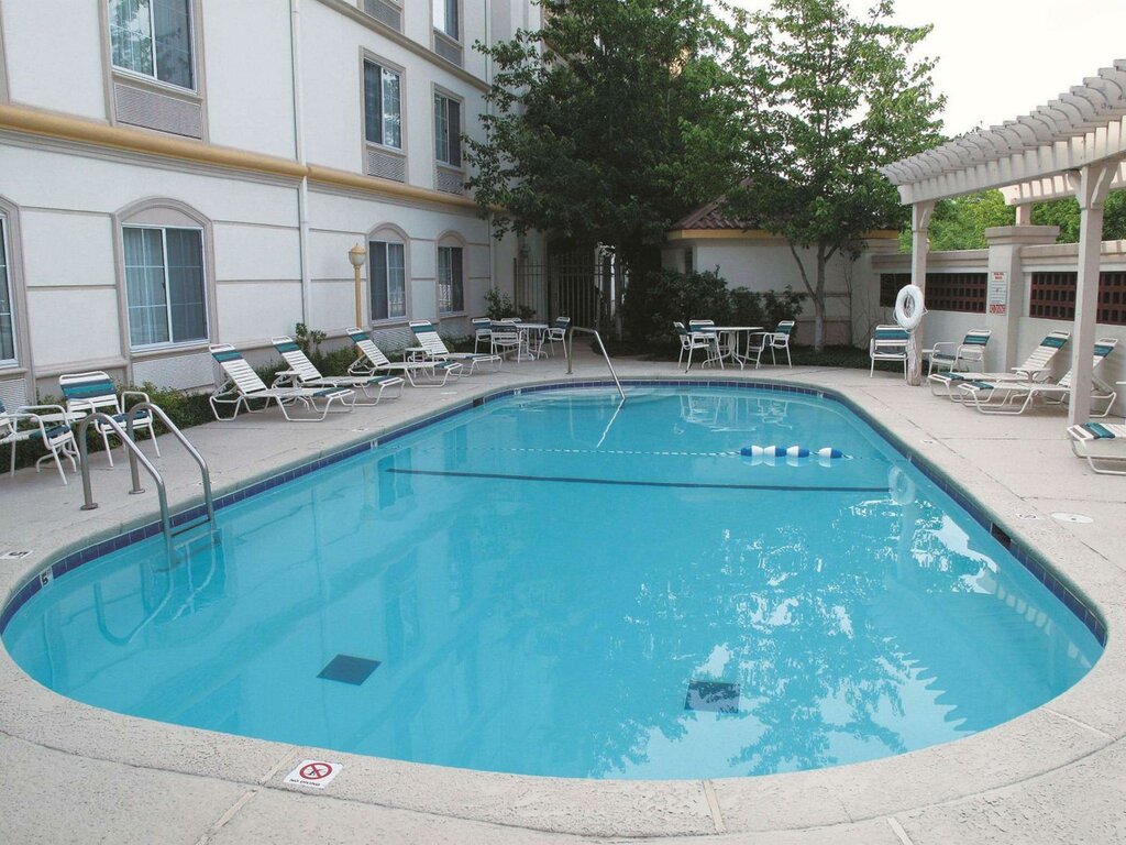 Otel La Quinta Inn & Suites by Wyndham St. Louis Westport, Maryland Heights, foto