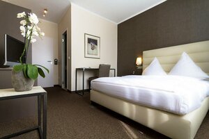 Fischerhaus (Bonifatiusstraße 35,40547 Düsseldorf,), otel  Kuzey Ren‑Vestfalya'dan