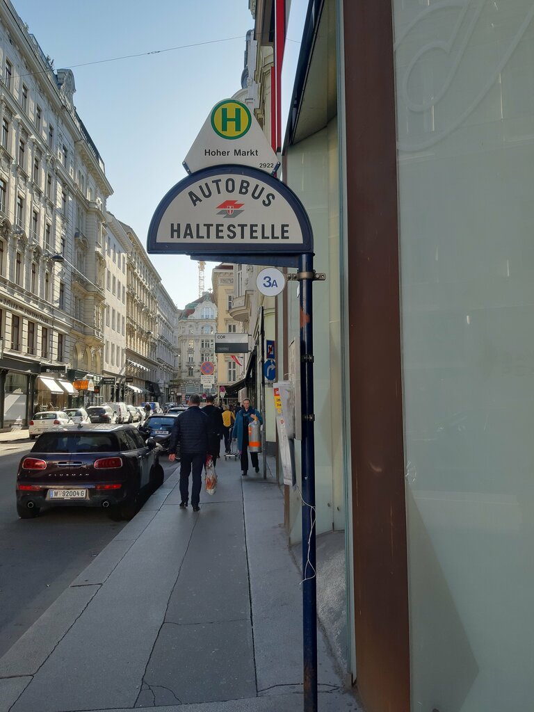 Toplu taşıma durağı Hoher Markt, Viyana, foto