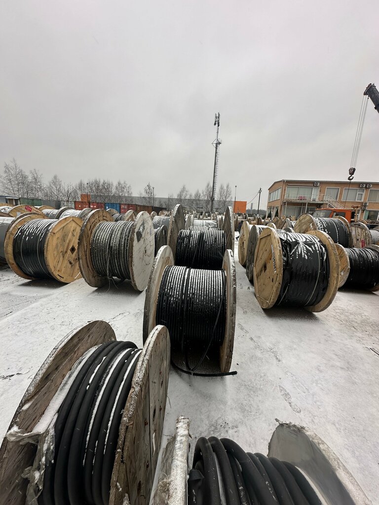 Kablo firmaları Uks Energiya, Moskova, foto