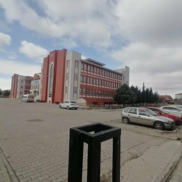 Ortaokul Meram Harmancık Toki Ziya Nur Aksun Ortaokulu, Konya, foto