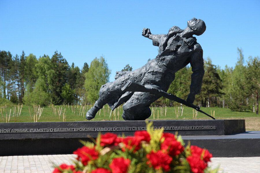 Anıt, heykel Мемориал павшим в боях на Проне, Mogiliovskaya oblastı, foto