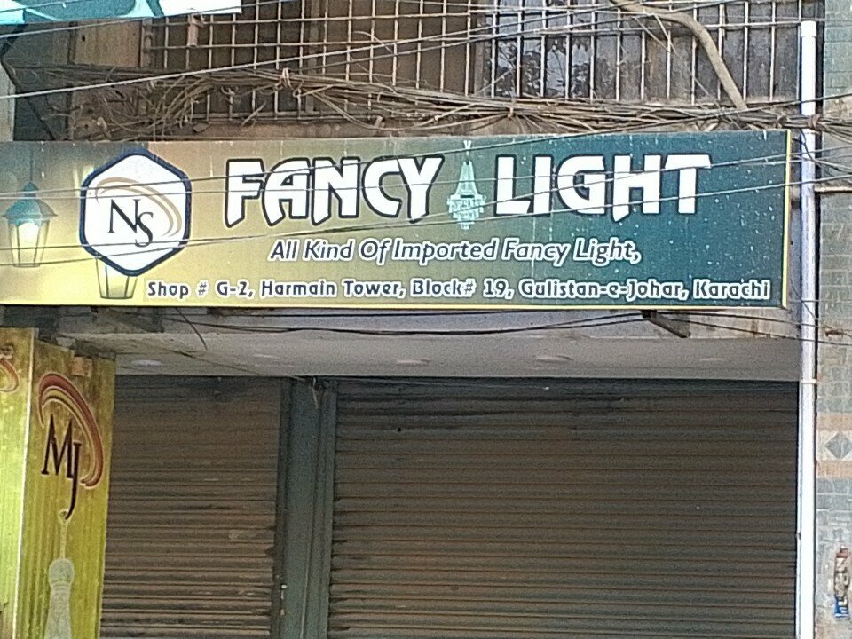 Lamba ve avize mağazaları Fancy light, Karaçi, foto