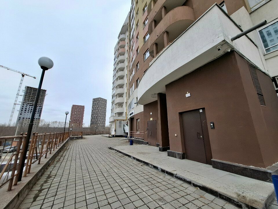 Bina, site yönetimi ТСЖ Щербакова 20, Yekaterinburg, foto