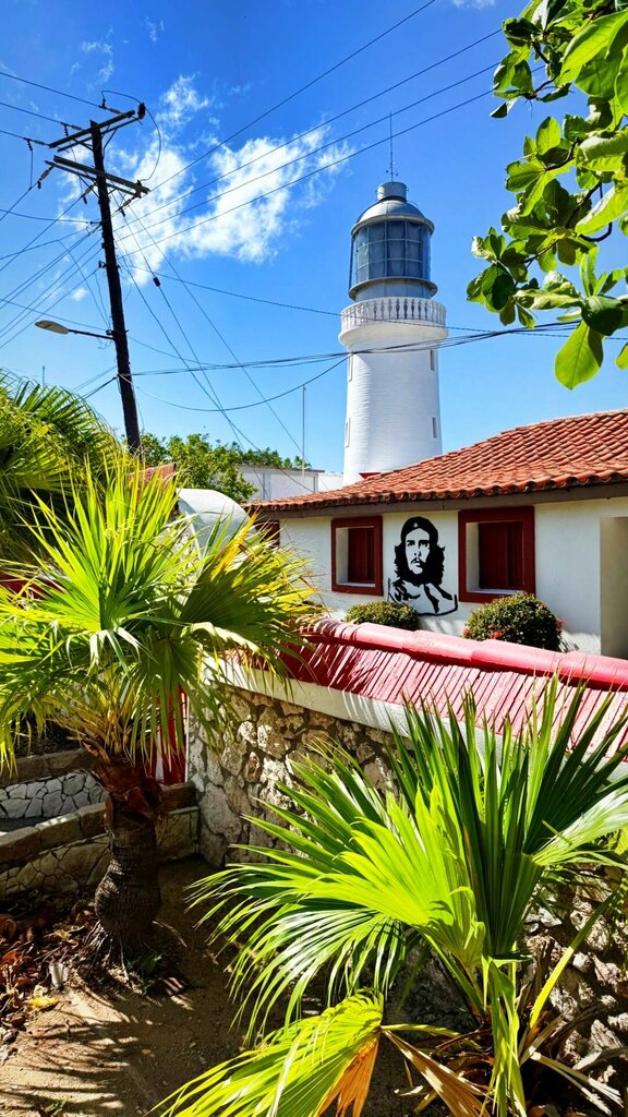 Turistik yerler Faro del Morro, Santiago de Cuba, foto