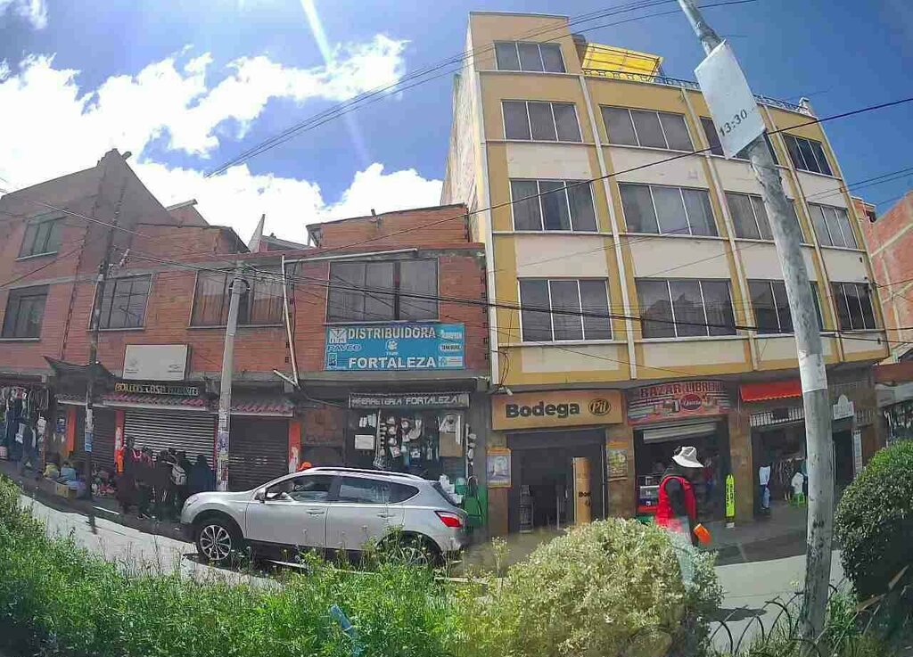 Market Mía Láctea Bodega Pil, La Paz, foto