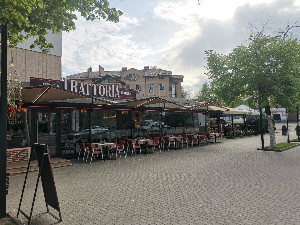 Restoran Tratoria Della Nonna, Kişinev, foto