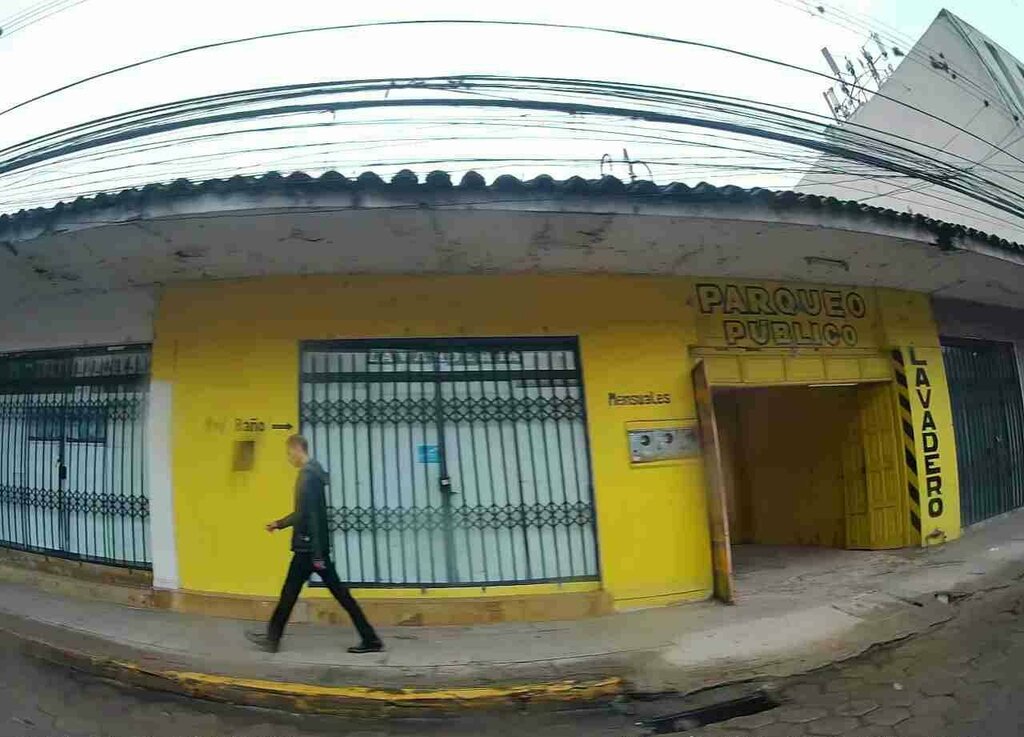 Çamaşırhaneler Laundries, Santa‑Krus, foto