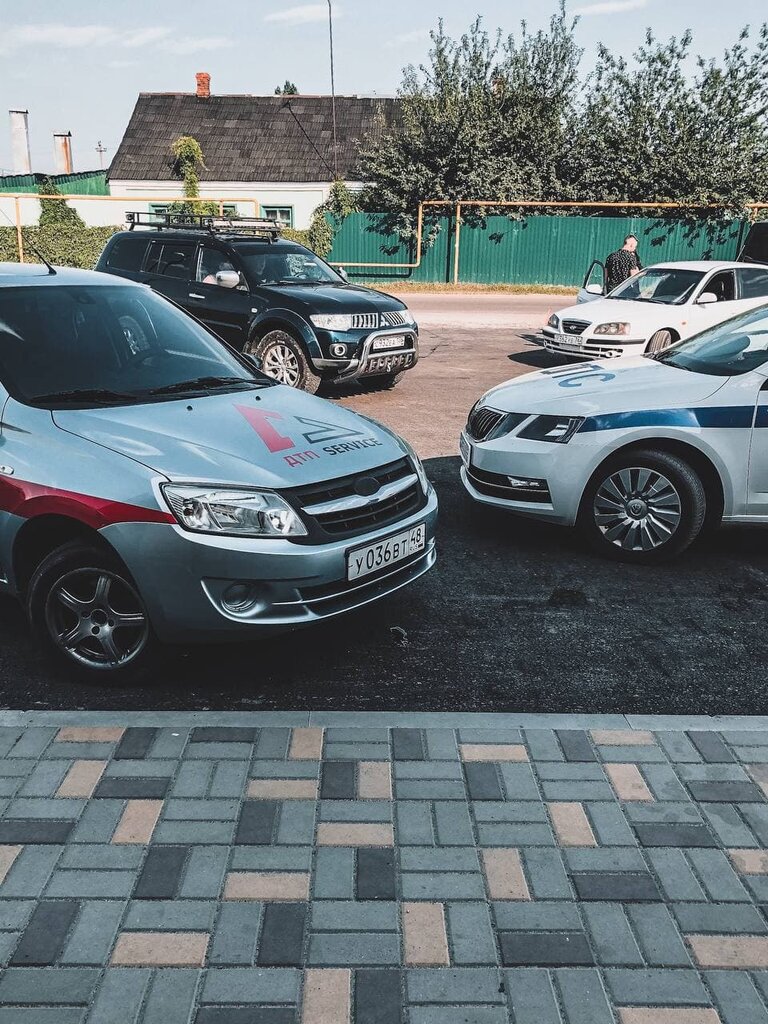 Trafik güvenlik müfettişi DTP-Service, Smolensk, foto
